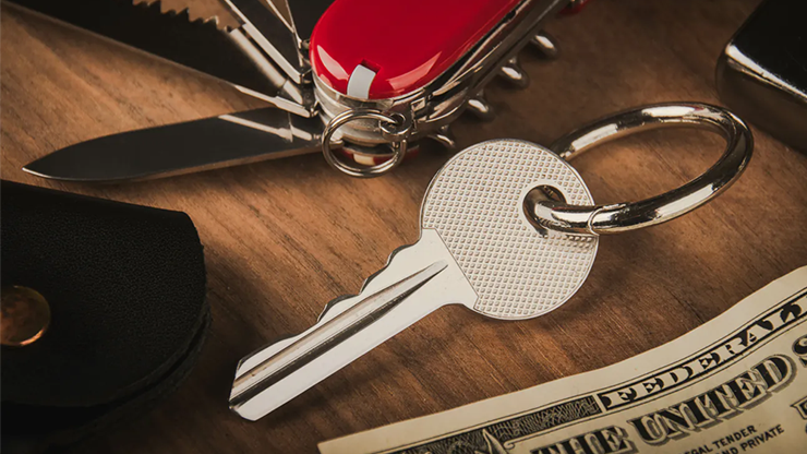 Swiss Key by Nicholas Lawrence and Hanson Chien - Murphy's Magic ...