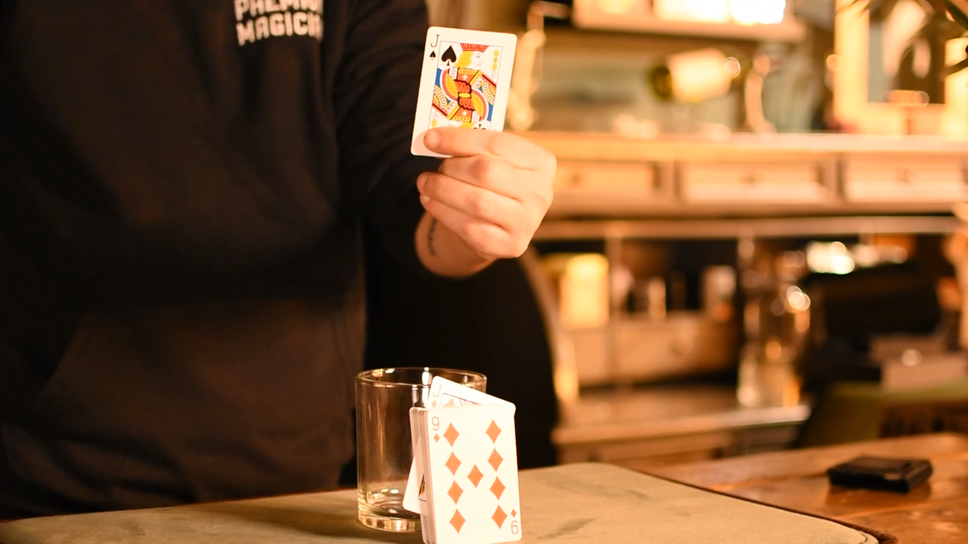 Bluetooth by Sirus Magic & Premium Magic Store : マジックショップ ストリートマジシャン ...